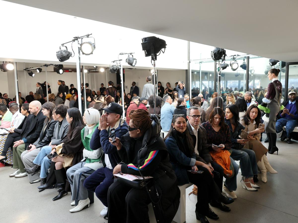 Tournament crashers beware: Brandnew York Model Date safety is on ...