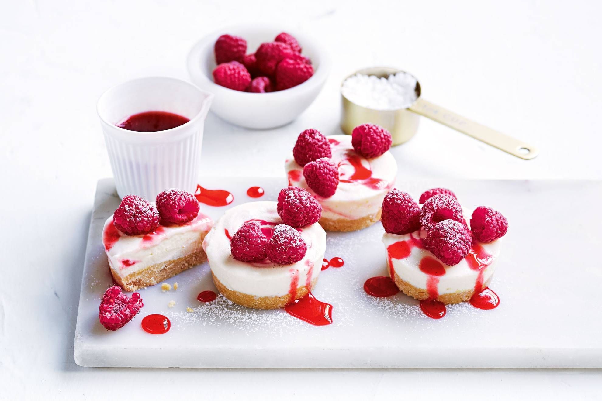 Mini Lemon Raspberry Cheesecakes Recipe - Famousbio